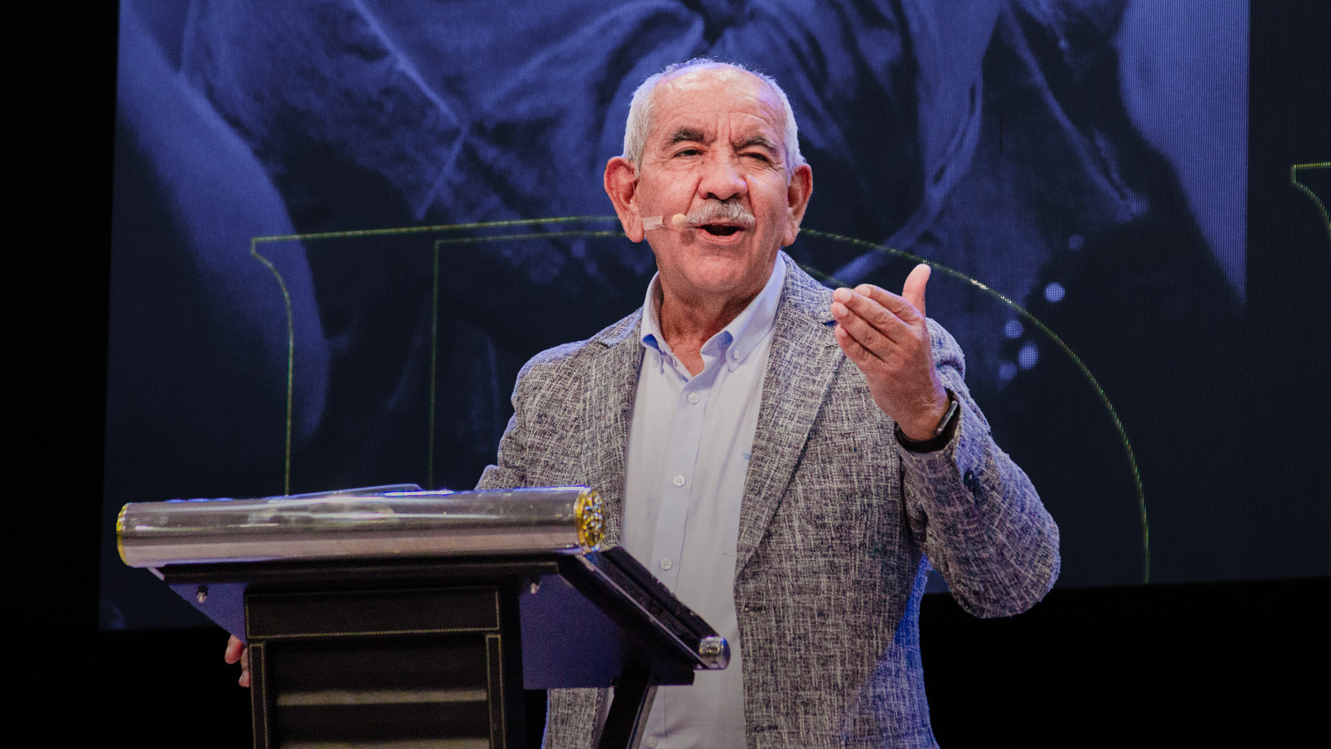 Buscando a Dios primeramente - Tiempo de Dios